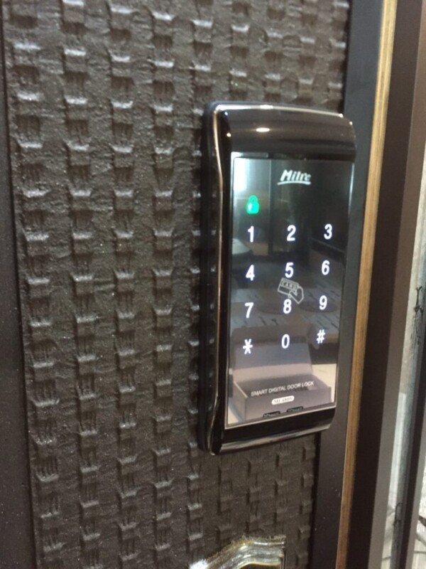 Khóa điện tử Milre Mi 480S - Liên hệ TECHCOM tư vấn: 0903089336